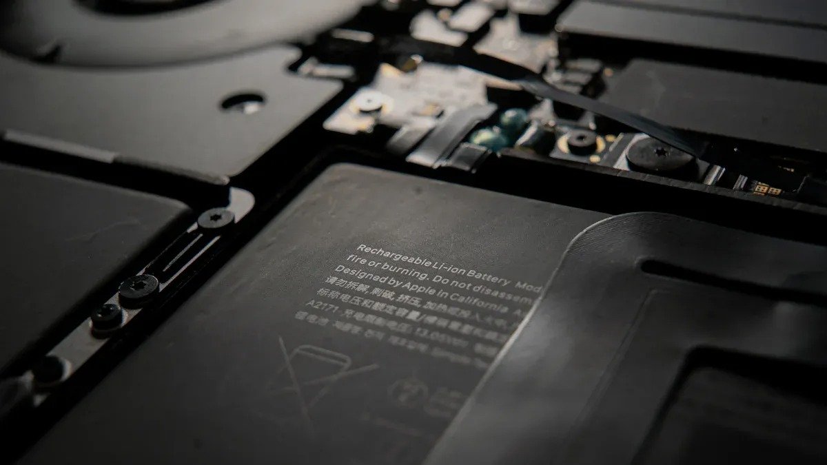 What is Glass Battery Technology and How It Works - Lead Crystal ...